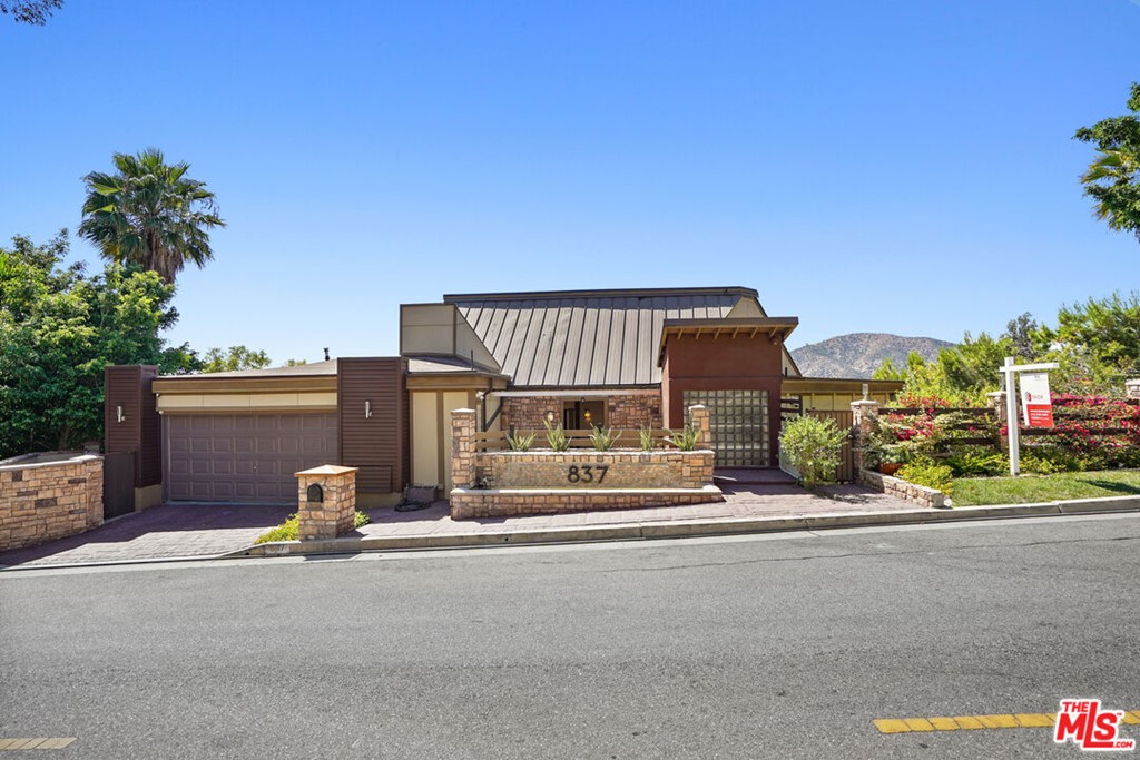 837 Linda Flora Drive, Los Angeles, CA 90049 - SOLD LISTING | MLS ...