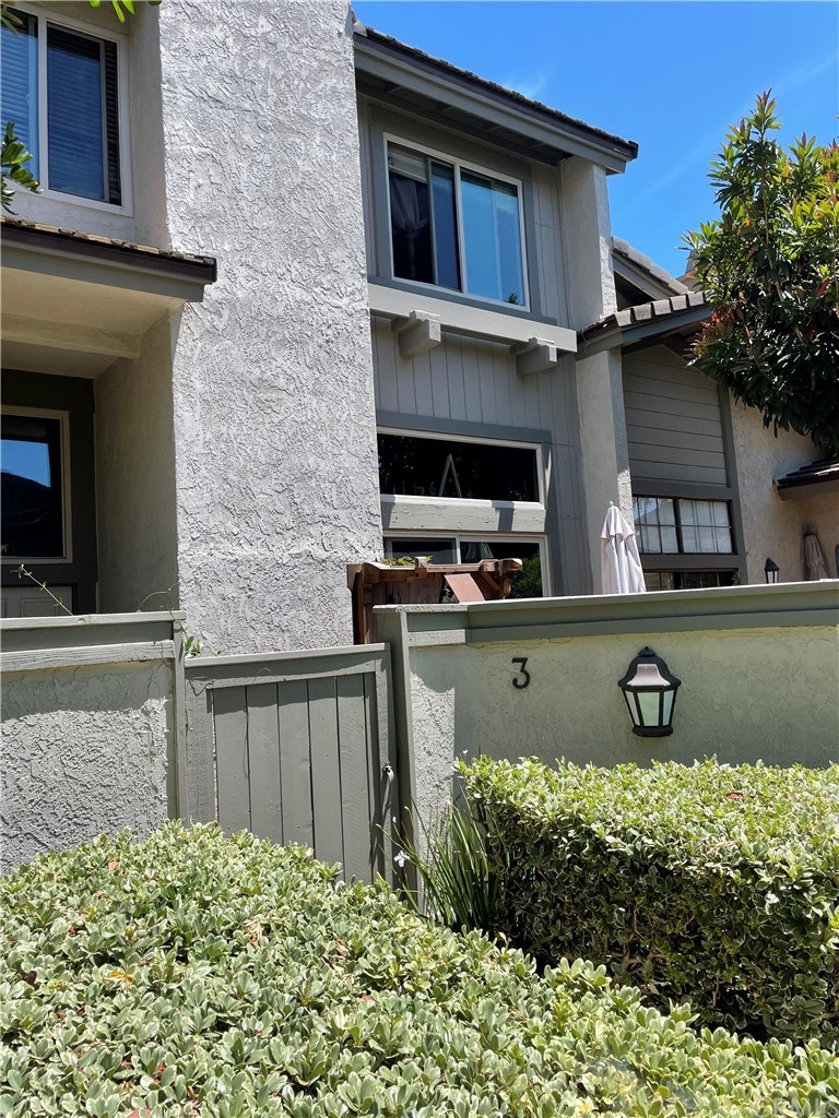 3 Moon Shadow, #2, Irvine, CA 92603 - SOLD LISTING | MLS # PW22164991