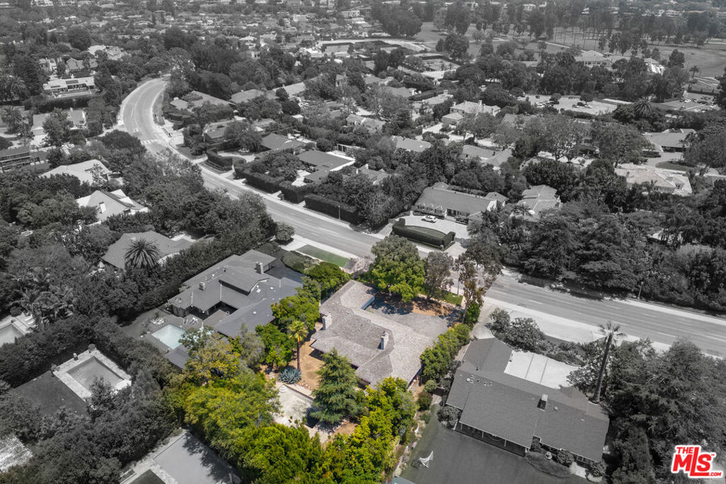 13657 W Sunset Boulevard, Pacific Palisades, CA 90272 - SOLD LISTING ...