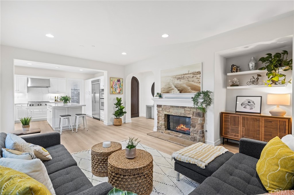 67 Shade Tree, Irvine, CA 92603 - SOLD LISTING | MLS # OC22191656