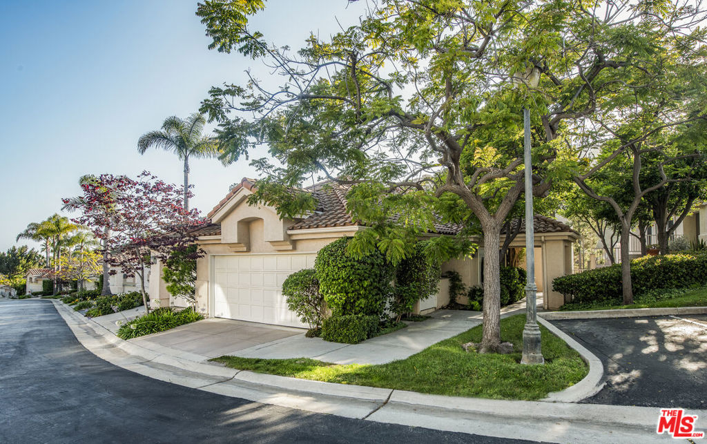 628 Palisades Drive, Pacific Palisades, CA 90272 - SOLD LISTING | MLS ...