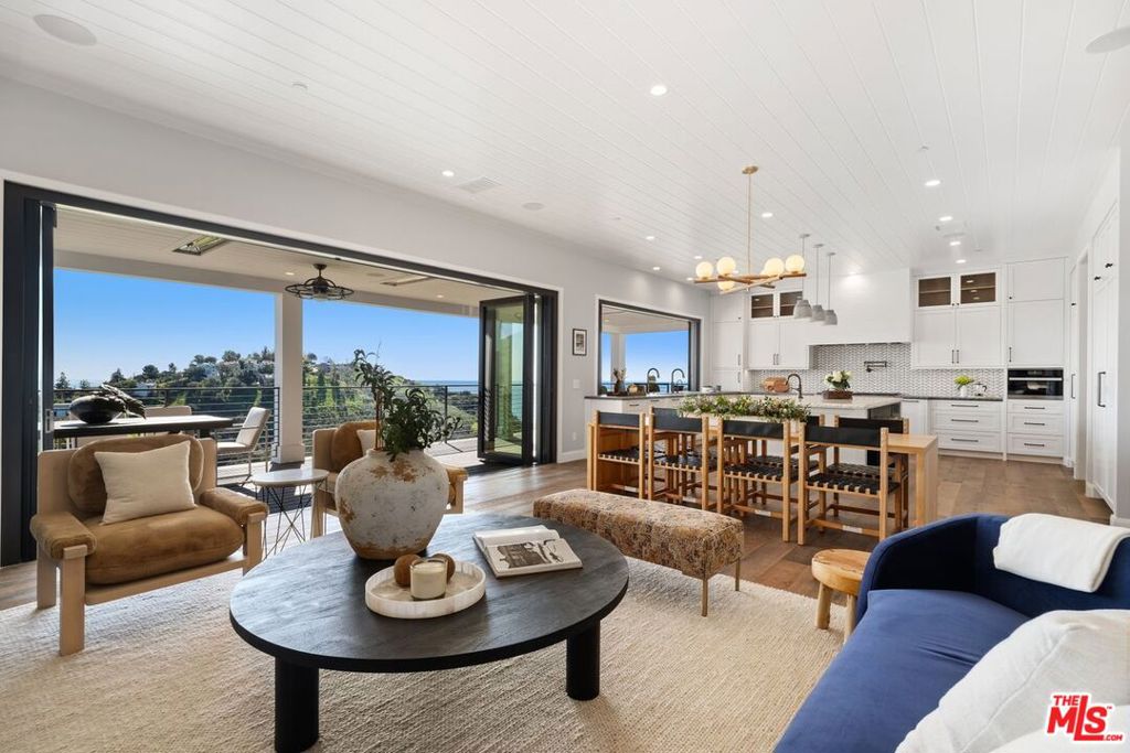 27148 Carrita Road, Malibu, CA 90265 - SOLD LISTING | MLS # 23238915