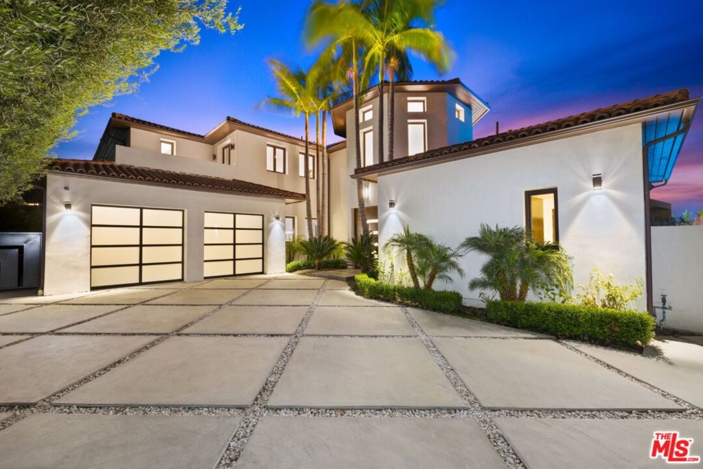 1280 Angelo Drive, Beverly Hills, CA 90210 - SOLD LISTING | MLS # 22198121